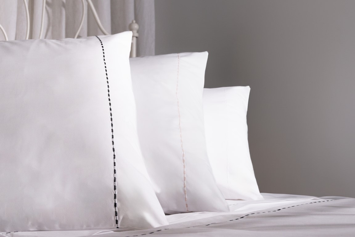 Linge de lit qualité hôtel : comment retrouver ce confort chez vous ...